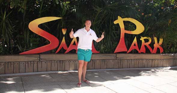 Tim Lindon Enjoys an Exciting Day at Tenerife's Siam Park